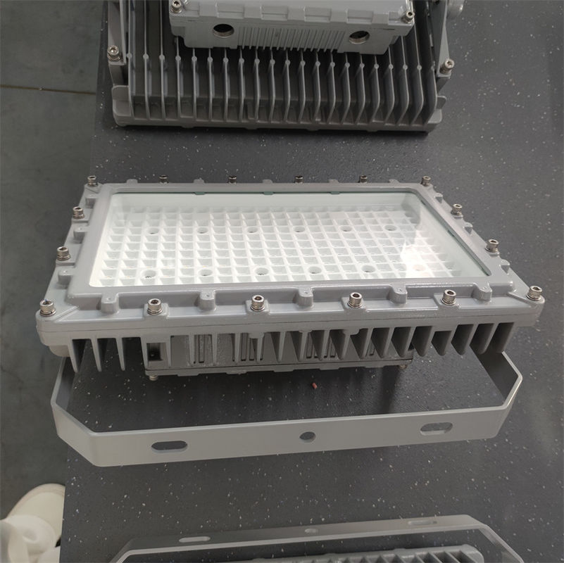 Atex Zone 1&2 Explosion Proof Flood Light Fixtures IP66 50w To 240w WF2