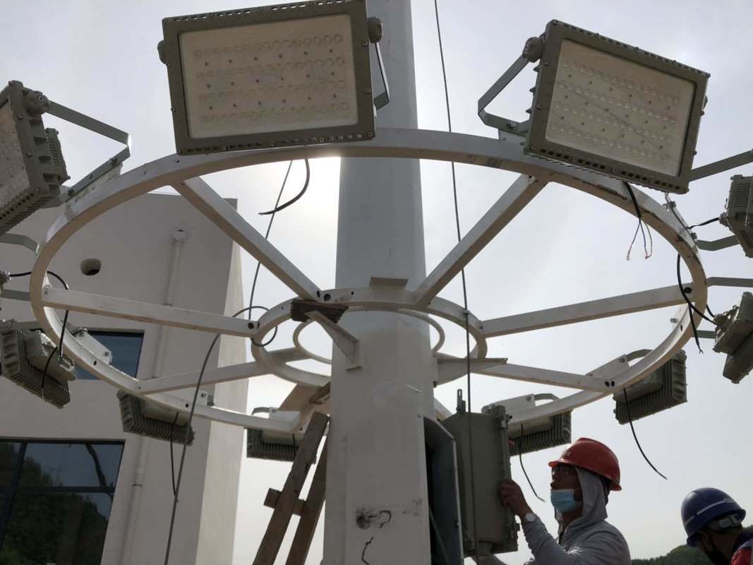 High CRI 70 ±2 Explosion Proof LED Flood Light with 6000-6500K Colour ...