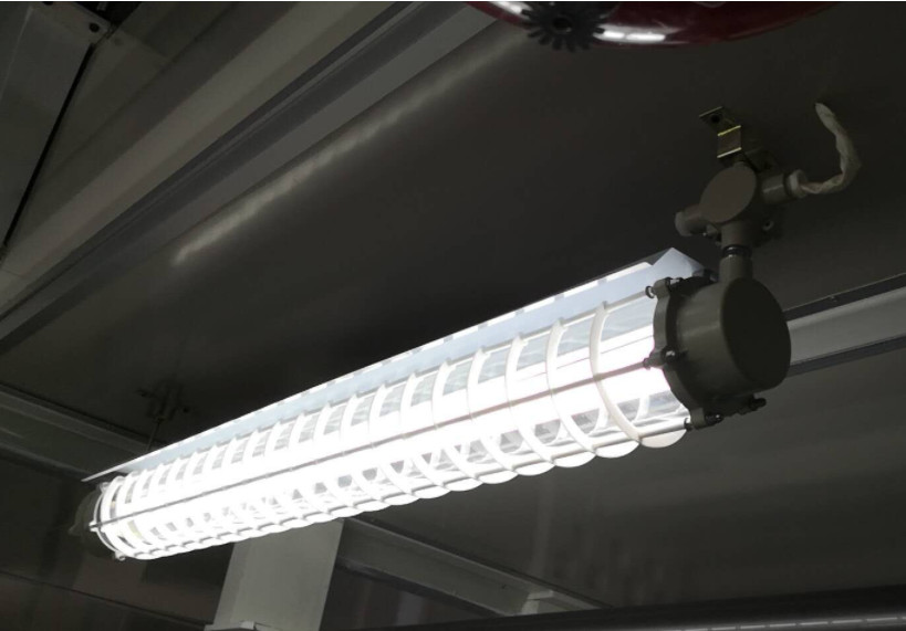 Zone 1 Flame Proof 2*18w Led Explosion Proof T8 Fluoresce Light
