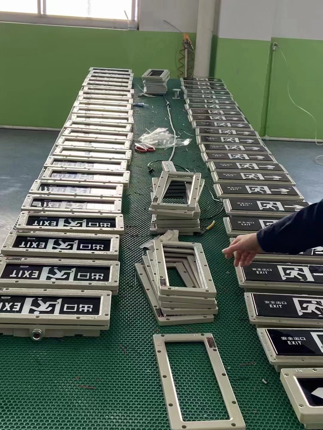 ExdeⅡCT6 Gb/Ex TD A21 IP66 T80C Explosion Proof Emergency Lights for ...