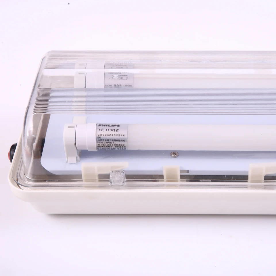 50/60Hz Frequency Explosion Proof Fluorescent Light 120-140C Beam Angle ...