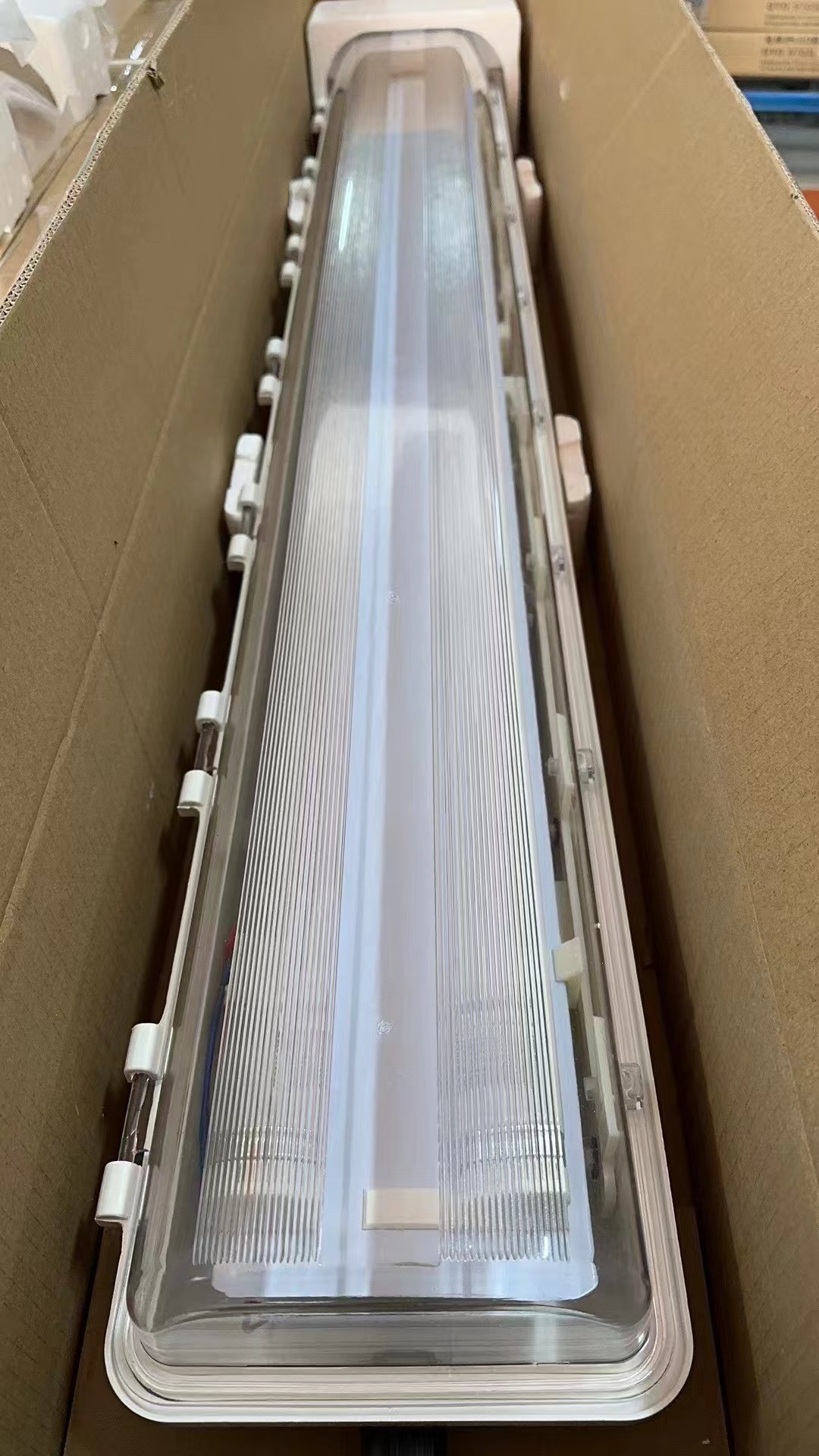 120-140° Beam Angle Explosion Resistant Fluorescent Light Fixture for ...