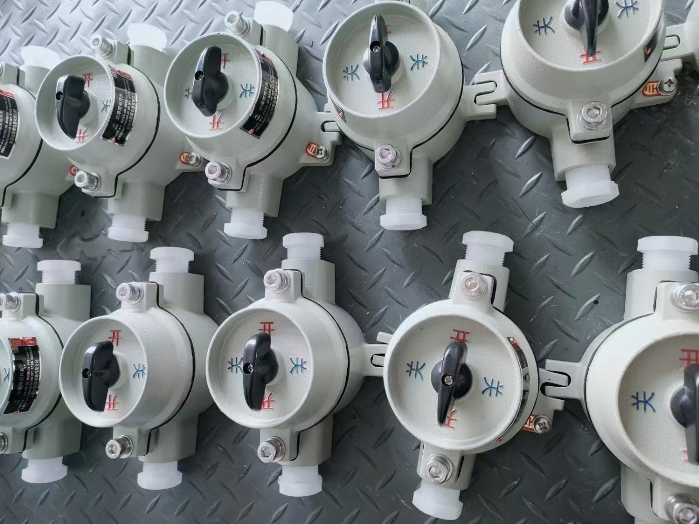 Surface Mount 10A Explosion Proof Switch with G3/4 Cable Entry IP66 Ex ...