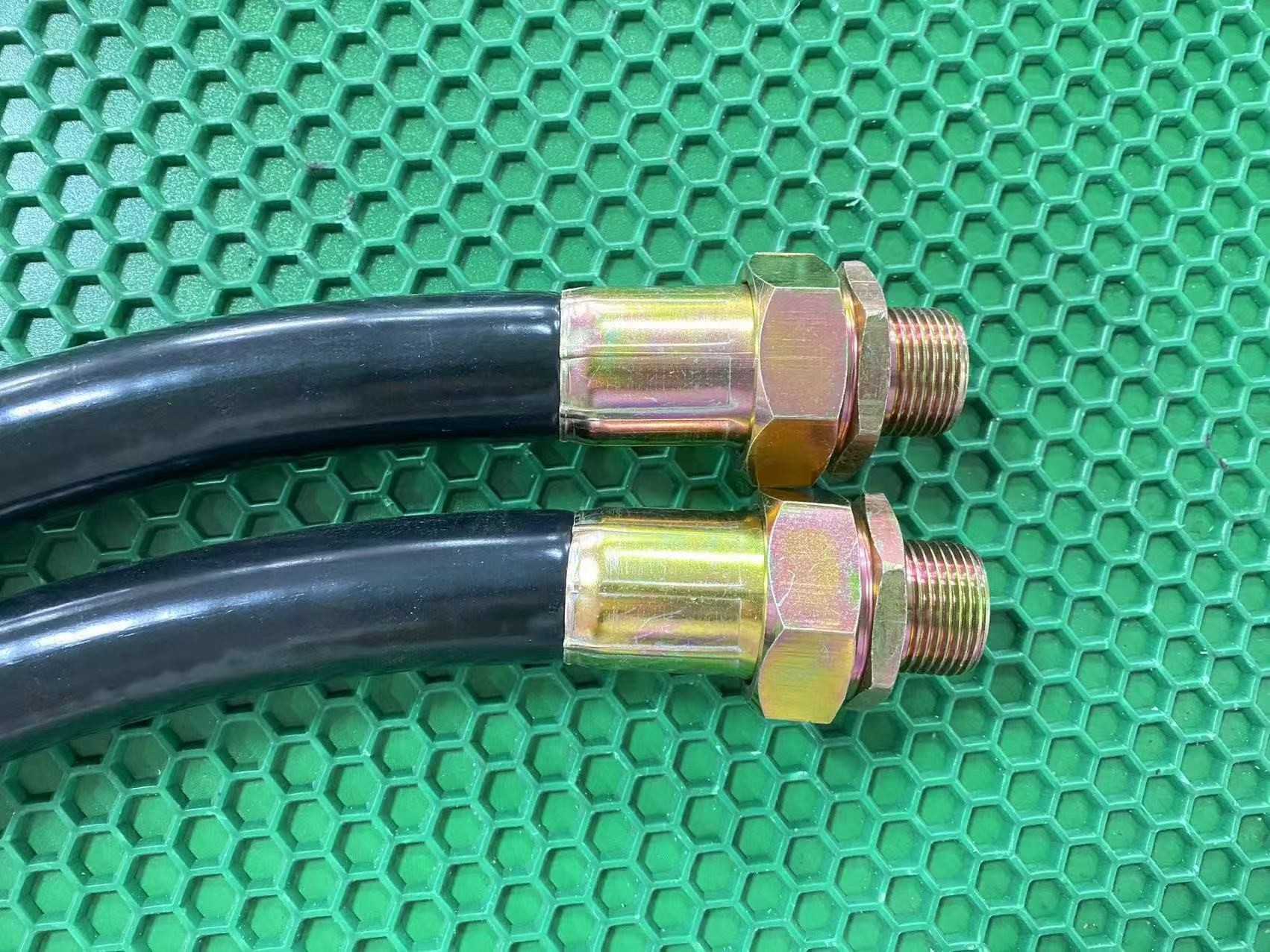 Intrinsically Safe Flexible Sheathing Conduit for Hazardous Locations