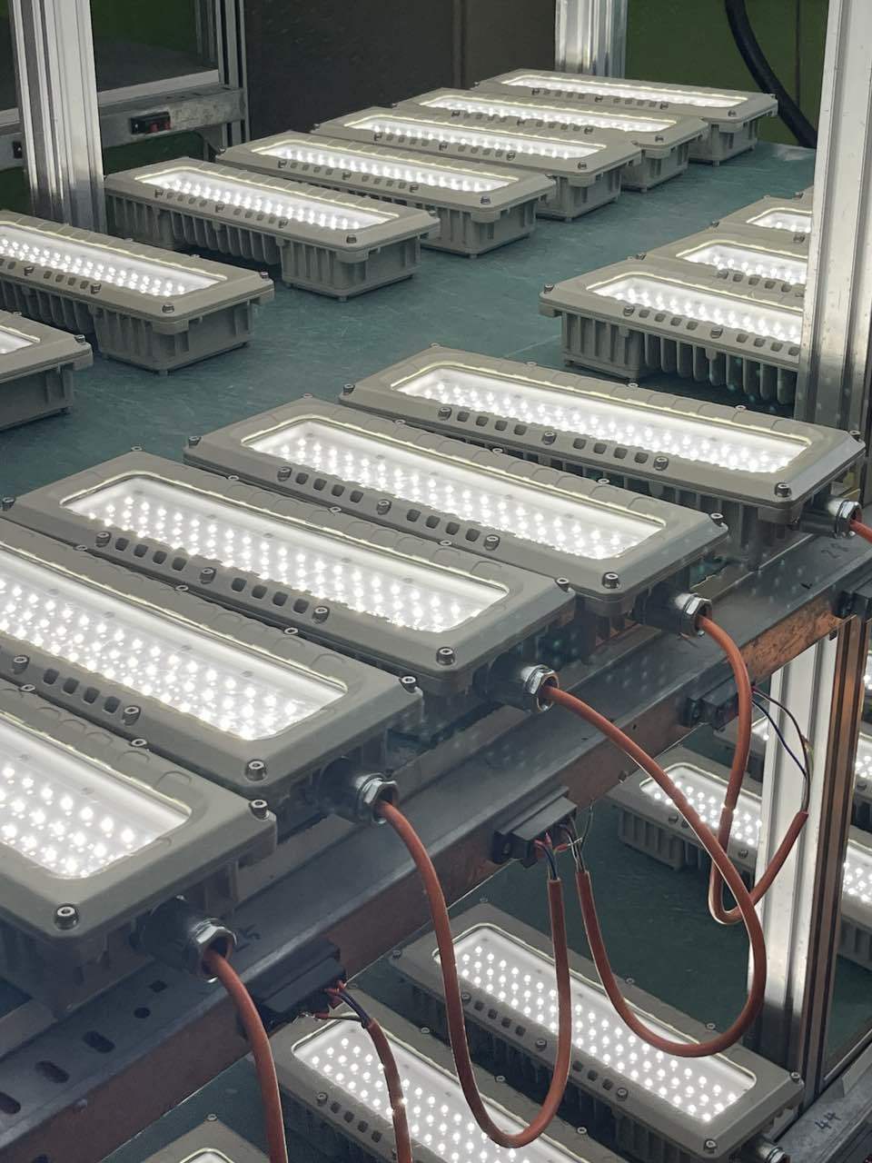 Linear Class 1 Div 1 Led Explosion Proof Flood Lights 100w Ip66 ...