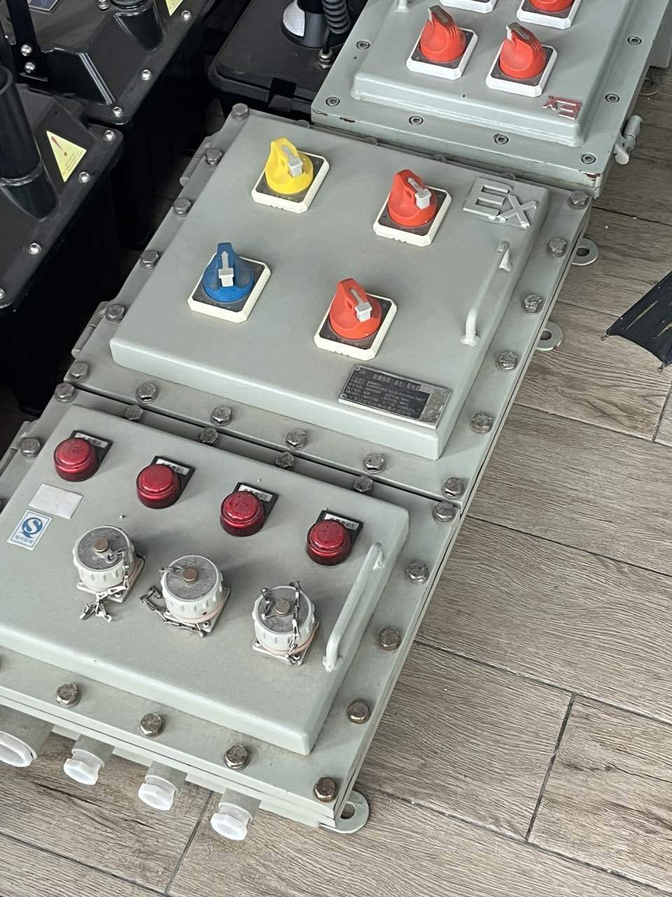ATEX CNEX ISO9001 Certified Flameproof Control Panels IP66 WF2 ...